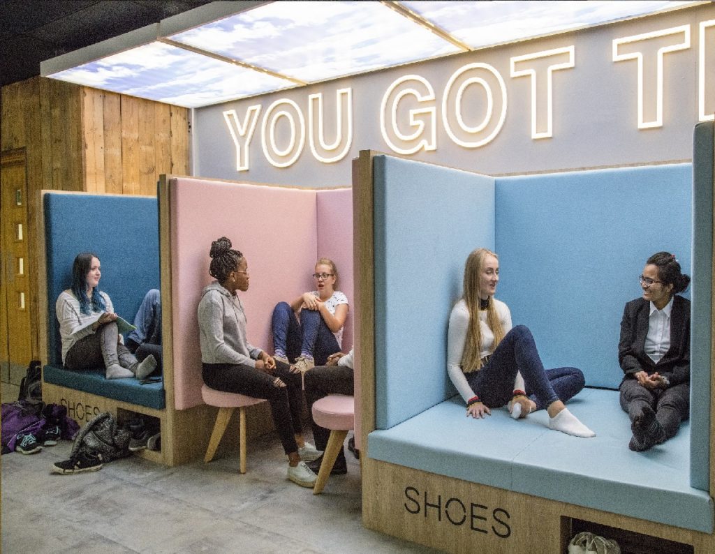 Commuting students – enhancing a different student experience ...